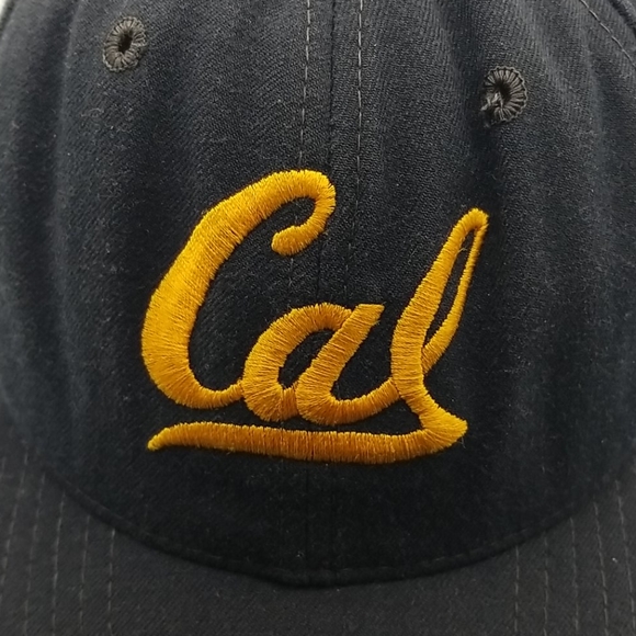 New Era | Accessories | Vintage New Era Cal Berkeley Bears Hat Size 7 4 ...